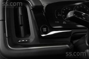 Black Porsche Cayenne 2025 in Riga, with an engine capacity of 3.00 L and mileage of 15 thousand km for 130500 €, photo 23 on AUTOMOTO.COM.LV