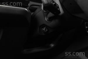 Black Porsche Cayenne 2025 in Riga, with an engine capacity of 3.00 L and mileage of 15 thousand km for 130500 €, photo 24 on AUTOMOTO.COM.LV