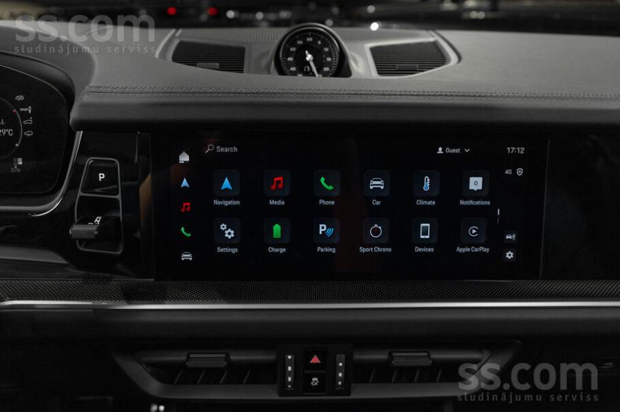 Black Porsche Cayenne 2025 in Riga, with an engine capacity of 3.00 L and mileage of 15 thousand km for 130500 €, photo 31 on AUTOMOTO.COM.LV