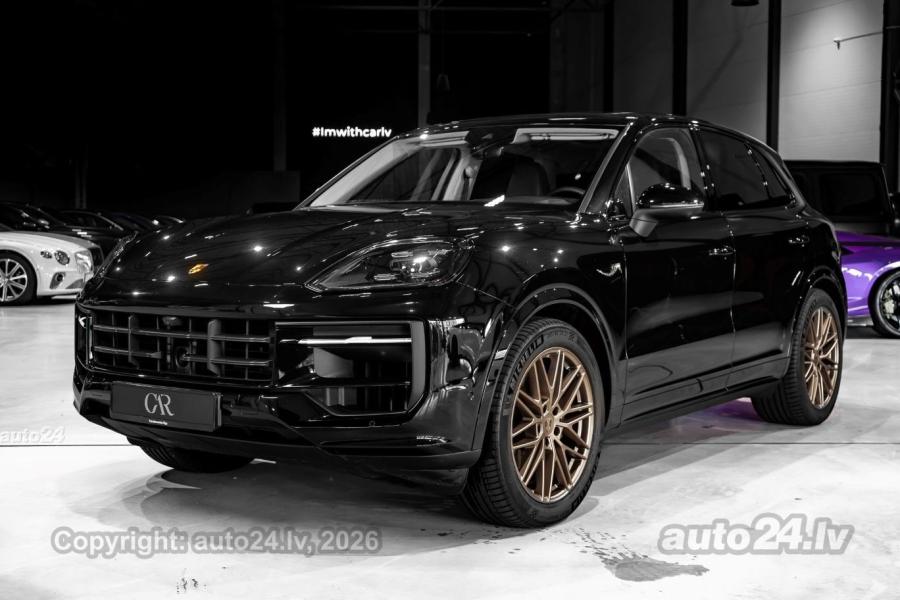 Melns Porsche Cayenne 2025 Rīga, ar dzinēja tilpumu 3.00 L un nobraukumu 17 tūkst. km par 94138 €, foto 1 vietnē AUTOMOTO.COM.LV