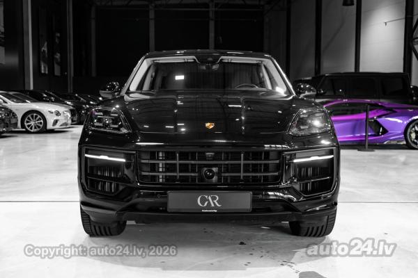 Melns Porsche Cayenne 2025 Rīga, ar dzinēja tilpumu 3.00 L un nobraukumu 17 tūkst. km par 94138 €, foto 3 vietnē AUTOMOTO.COM.LV