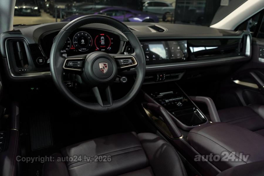Melns Porsche Cayenne 2025 Rīga, ar dzinēja tilpumu 3.00 L un nobraukumu 17 tūkst. km par 94138 €, foto 11 vietnē AUTOMOTO.COM.LV