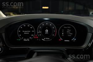 Melns Porsche Cayenne 2025 Rīga, ar dzinēja tilpumu 3.00 L un nobraukumu 17 tūkst. km par 94138 €, foto 18 vietnē AUTOMOTO.COM.LV