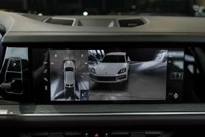Melns Porsche Cayenne 2025 Rīga, ar dzinēja tilpumu 3.00 L un nobraukumu 17 tūkst. km par 94138 €, foto 23 vietnē AUTOMOTO.COM.LV