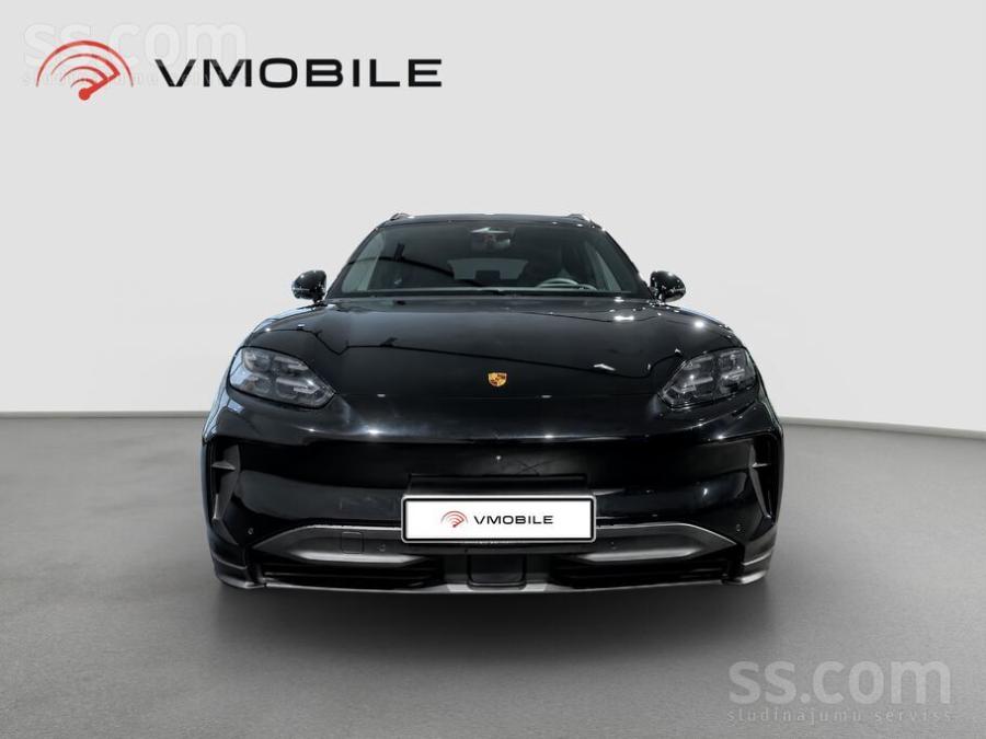 Melns Porsche Cayenne 2026 Rīga, ar dzinēja tilpumu 3.00 L un nobraukumu 9 tūkst. km par 124890 €, foto 4 vietnē AUTOMOTO.COM.LV