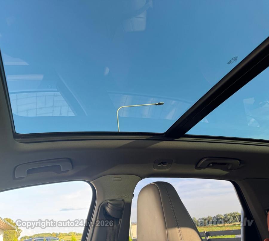 Black Porsche Cayenne 2018 in Tallinn, with an engine capacity of 3.00 L and mileage of 109 thousand km for 42900 €, photo 9 on AUTOMOTO.COM.LV