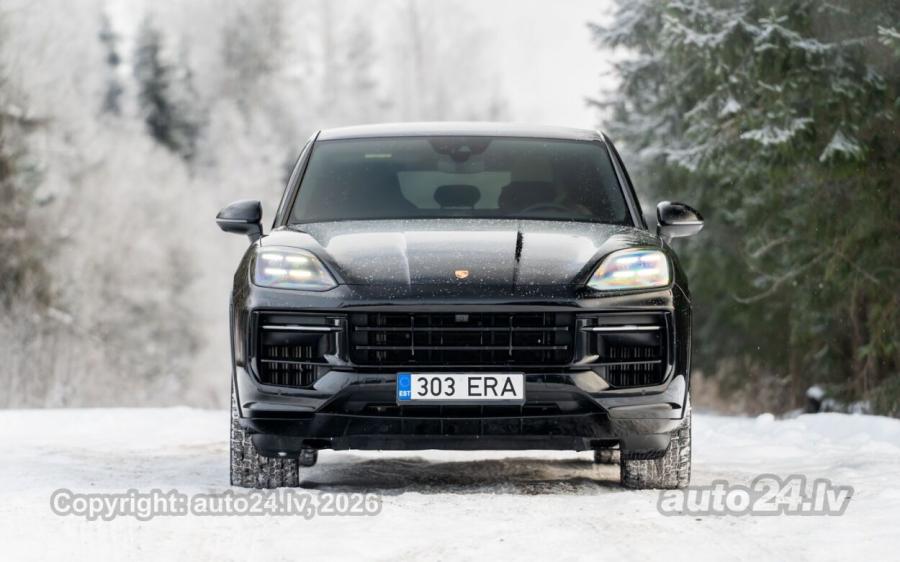 Melns Porsche Cayenne 2025 Tallina, ar dzinēja tilpumu 3.00 L un nobraukumu 20 tūkst. km par 129000 €, foto 3 vietnē AUTOMOTO.COM.LV