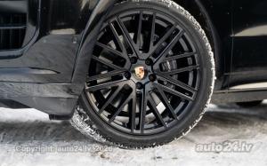 Melns Porsche Cayenne 2025 Tallina, ar dzinēja tilpumu 3.00 L un nobraukumu 20 tūkst. km par 129000 €, foto 12 vietnē AUTOMOTO.COM.LV