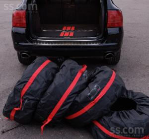 Черный Порше Каен 2005 в Рига, объемом двигателя 4.50 л и пробегом 232 тыс. км за 6300 €, фото 16 на AUTOMOTO.COM.LV