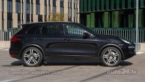 Black Porsche Cayenne 2010 in Keila, with an engine capacity of 4.80 L and mileage of 210 thousand km for 15900 €, photo 4 on AUTOMOTO.COM.LV