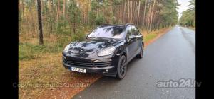 Melns Porsche Cayenne 2011 Tallina, ar dzinēja tilpumu 3.00 L un nobraukumu 340 tūkst. km par 12400 €, foto  vietnē AUTOMOTO.COM.LV