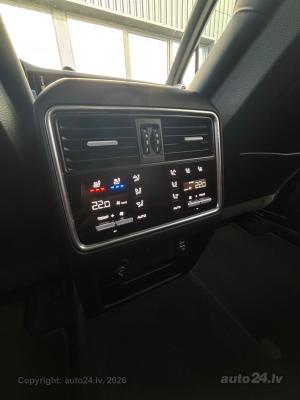 Black Porsche Cayenne 2018 in Tallinn, with an engine capacity of 2.90 L and mileage of 148 thousand km for 45900 €, photo 16 on AUTOMOTO.COM.LV