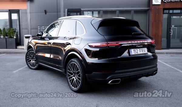 Melns Porsche Cayenne 2019 Tallina, ar dzinēja tilpumu 3.00 L un nobraukumu 138 tūkst. km par 55000 €, foto 4 vietnē AUTOMOTO.COM.LV