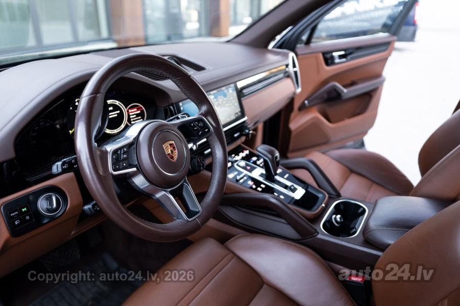 Черный Порше Каен 2019 в Таллин, объемом двигателя 3.00 л и пробегом 138 тыс. км за 55000 €, фото 8 на AUTOMOTO.COM.LV