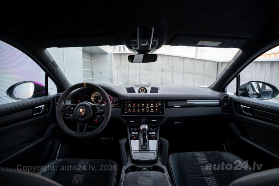 Melns Porsche Cayenne 2023 Tartu, ar dzinēja tilpumu 4.00 L un nobraukumu 33 tūkst. km par 163900 €, foto 4 vietnē AUTOMOTO.COM.LV