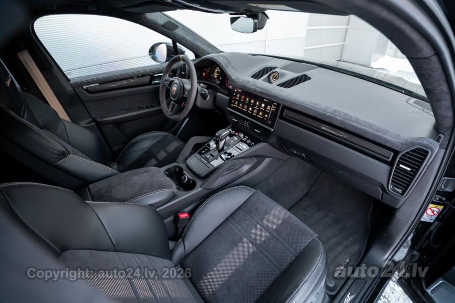 Melns Porsche Cayenne 2023 Tartu, ar dzinēja tilpumu 4.00 L un nobraukumu 33 tūkst. km par 163900 €, foto 8 vietnē AUTOMOTO.COM.LV