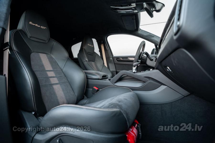 Melns Porsche Cayenne 2023 Tartu, ar dzinēja tilpumu 4.00 L un nobraukumu 33 tūkst. km par 163900 €, foto 16 vietnē AUTOMOTO.COM.LV