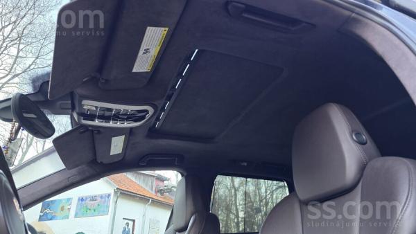 Blue Porsche Cayenne 2012 in Valmiera, with an engine capacity of 4.80 L and mileage of 0 thousand km for 16399 €, photo 10 on AUTOMOTO.COM.LV