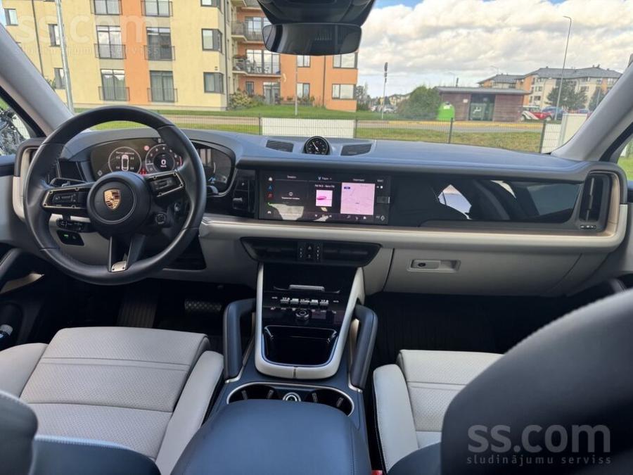 Zils Porsche Cayenne 2026 Rīga, ar dzinēja tilpumu 3.00 L un nobraukumu 13 tūkst. km par 105000 €, foto 11 vietnē AUTOMOTO.COM.LV