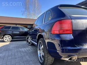 Blue Porsche Cayenne 2005 in Rezekne, with an engine capacity of 3.20 L and mileage of 0 thousand km for 4500 €, photo 3 on AUTOMOTO.COM.LV