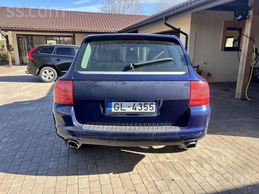 Blue Porsche Cayenne 2005 in Rezekne, with an engine capacity of 3.20 L and mileage of 0 thousand km for 4500 €, photo 8 on AUTOMOTO.COM.LV