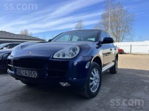 Blue Porsche Cayenne 2005 in Rezekne, with an engine capacity of 3.20 L and mileage of 0 thousand km for 4500 €, photo 13 on AUTOMOTO.COM.LV