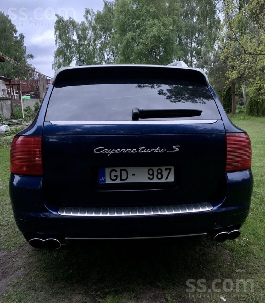 Blue Porsche Cayenne 2007 in Riga, with an engine capacity of 4.50 L and mileage of 348 thousand km for 11000 €, photo 6 on AUTOMOTO.COM.LV