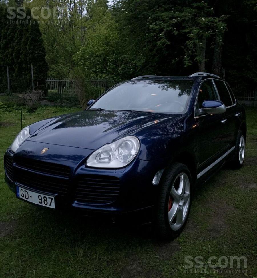 Blue Porsche Cayenne 2007 in Riga, with an engine capacity of 4.50 L and mileage of 348 thousand km for 11000 €, photo 7 on AUTOMOTO.COM.LV