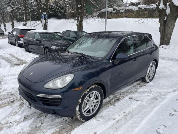 Zils Porsche Cayenne 2011 Viļņa, ar dzinēja tilpumu 4.80 L un nobraukumu 263 tūkst. km par 10500 €, foto 1 vietnē AUTOMOTO.COM.LV