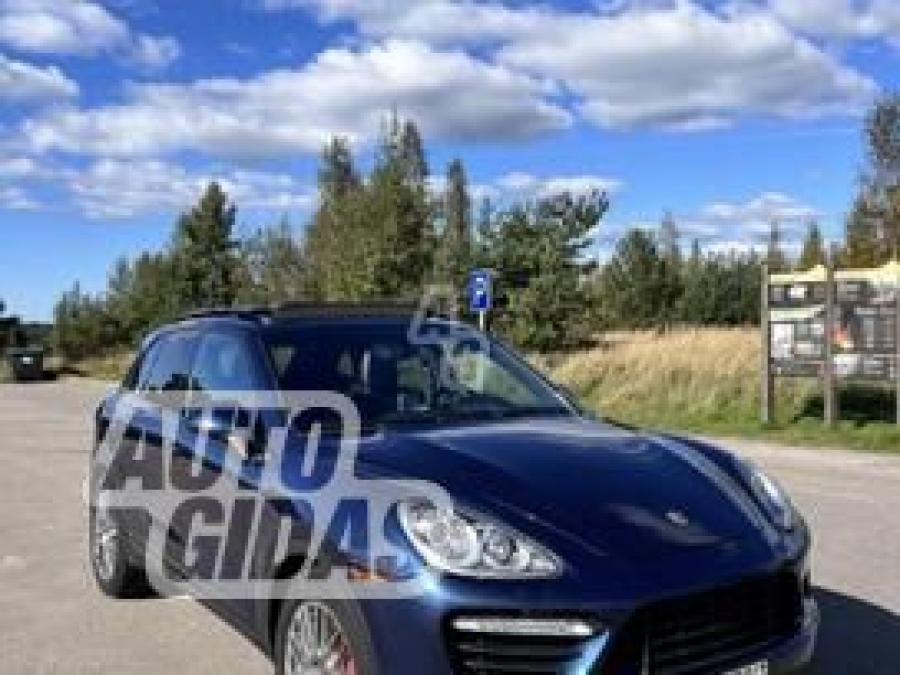 Blue Porsche Cayenne 2012 in Vilnius, with an engine capacity of 4.80 L and mileage of 184 thousand km for 14999 €, photo 5 on AUTOMOTO.COM.LV