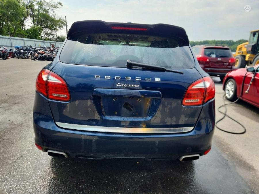 Zils Porsche Cayenne 2012 Viļņa, ar dzinēja tilpumu 3.60 L un nobraukumu 205 tūkst. km par 4999 €, foto 7 vietnē AUTOMOTO.COM.LV