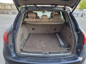 Zils Porsche Cayenne 2013 Mažeikiai, ar dzinēja tilpumu 4.13 L un nobraukumu 186 tūkst. km par 11900 €, foto 16 vietnē AUTOMOTO.COM.LV