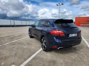 Zils Porsche Cayenne 2013 Šauļi, ar dzinēja tilpumu 4.13 L un nobraukumu 354 tūkst. km par 13900 €, foto 7 vietnē AUTOMOTO.COM.LV