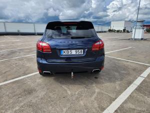 Zils Porsche Cayenne 2013 Šauļi, ar dzinēja tilpumu 4.13 L un nobraukumu 354 tūkst. km par 13900 €, foto 8 vietnē AUTOMOTO.COM.LV