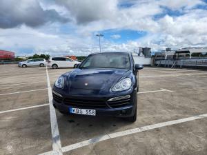 Zils Porsche Cayenne 2013 Šauļi, ar dzinēja tilpumu 4.13 L un nobraukumu 354 tūkst. km par 13900 €, foto 11 vietnē AUTOMOTO.COM.LV