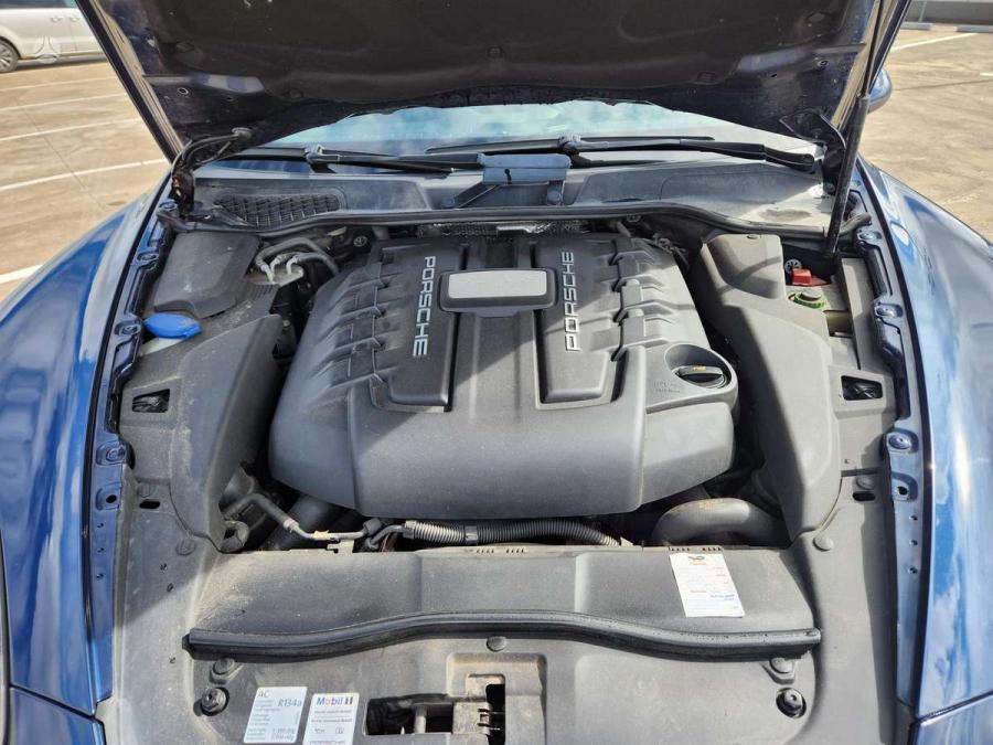 Zils Porsche Cayenne 2013 Šauļi, ar dzinēja tilpumu 4.13 L un nobraukumu 354 tūkst. km par 13900 €, foto 29 vietnē AUTOMOTO.COM.LV