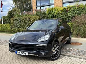Zils Porsche Cayenne 2014 Rīga, ar dzinēja tilpumu 4.20 L un nobraukumu 322 tūkst. km par 27500 €, foto 3 vietnē AUTOMOTO.COM.LV