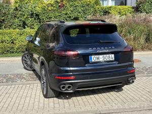 Zils Porsche Cayenne 2014 Rīga, ar dzinēja tilpumu 4.20 L un nobraukumu 322 tūkst. km par 27500 €, foto 5 vietnē AUTOMOTO.COM.LV
