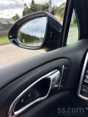 Zils Porsche Cayenne 2014 Rīga, ar dzinēja tilpumu 4.20 L un nobraukumu 322 tūkst. km par 27500 €, foto 29 vietnē AUTOMOTO.COM.LV