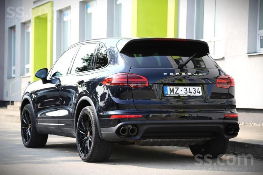 Zils Porsche Cayenne 2015 Rīga, ar dzinēja tilpumu 3.00 L un nobraukumu 0 tūkst. km par 14500 €, foto 5 vietnē AUTOMOTO.COM.LV