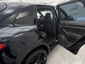 Синий Порше Каен 2015 в Авиженяй, объемом двигателя 4.80 л и пробегом 130 тыс. км за 26900 €, фото 15 на AUTOMOTO.COM.LV