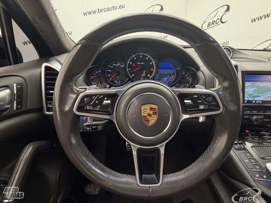 Синий Порше Каен 2015 в Авиженяй, объемом двигателя 4.80 л и пробегом 130 тыс. км за 26900 €, фото 33 на AUTOMOTO.COM.LV