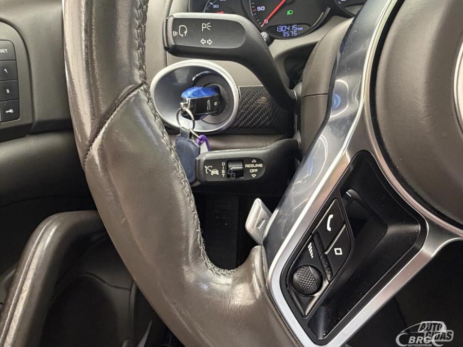 Синий Порше Каен 2015 в Авиженяй, объемом двигателя 4.80 л и пробегом 130 тыс. км за 26900 €, фото 37 на AUTOMOTO.COM.LV