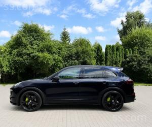 Blue Porsche Cayenne 2015 in Riga, with an engine capacity of 3.00 L and mileage of 176 thousand km for 29900 €, photo 5 on AUTOMOTO.COM.LV