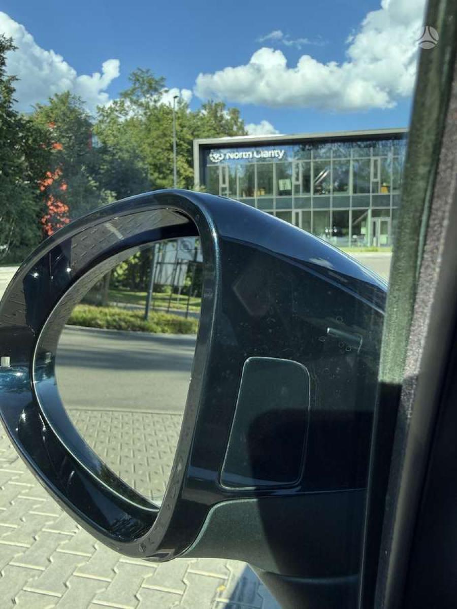Blue Porsche Cayenne 2016 in Vilnius, with an engine capacity of 3.60 L and mileage of 248 thousand km for 18900 €, photo 20 on AUTOMOTO.COM.LV
