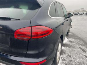 Zils Porsche Cayenne 2016 Šauļi, ar dzinēja tilpumu 3.60 L un nobraukumu 204 tūkst. km par 9950 €, foto 9 vietnē AUTOMOTO.COM.LV