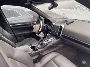 Zils Porsche Cayenne 2016 Šauļi, ar dzinēja tilpumu 3.60 L un nobraukumu 204 tūkst. km par 9950 €, foto 20 vietnē AUTOMOTO.COM.LV