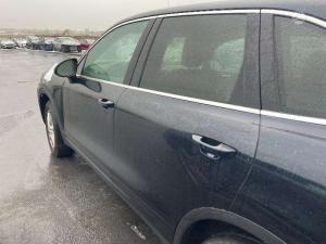 Zils Porsche Cayenne 2016 Šauļi, ar dzinēja tilpumu 3.60 L un nobraukumu 204 tūkst. km par 9950 €, foto 26 vietnē AUTOMOTO.COM.LV