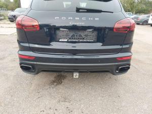 Blue Porsche Cayenne 2016 in Siauliai, with an engine capacity of 3.60 L and mileage of 273 thousand km for 16750 €, photo 28 on AUTOMOTO.COM.LV