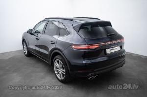 Zils Porsche Cayenne 2018 Tallina, ar dzinēja tilpumu 2.90 L un nobraukumu 200 tūkst. km par 34999 €, foto 7 vietnē AUTOMOTO.COM.LV